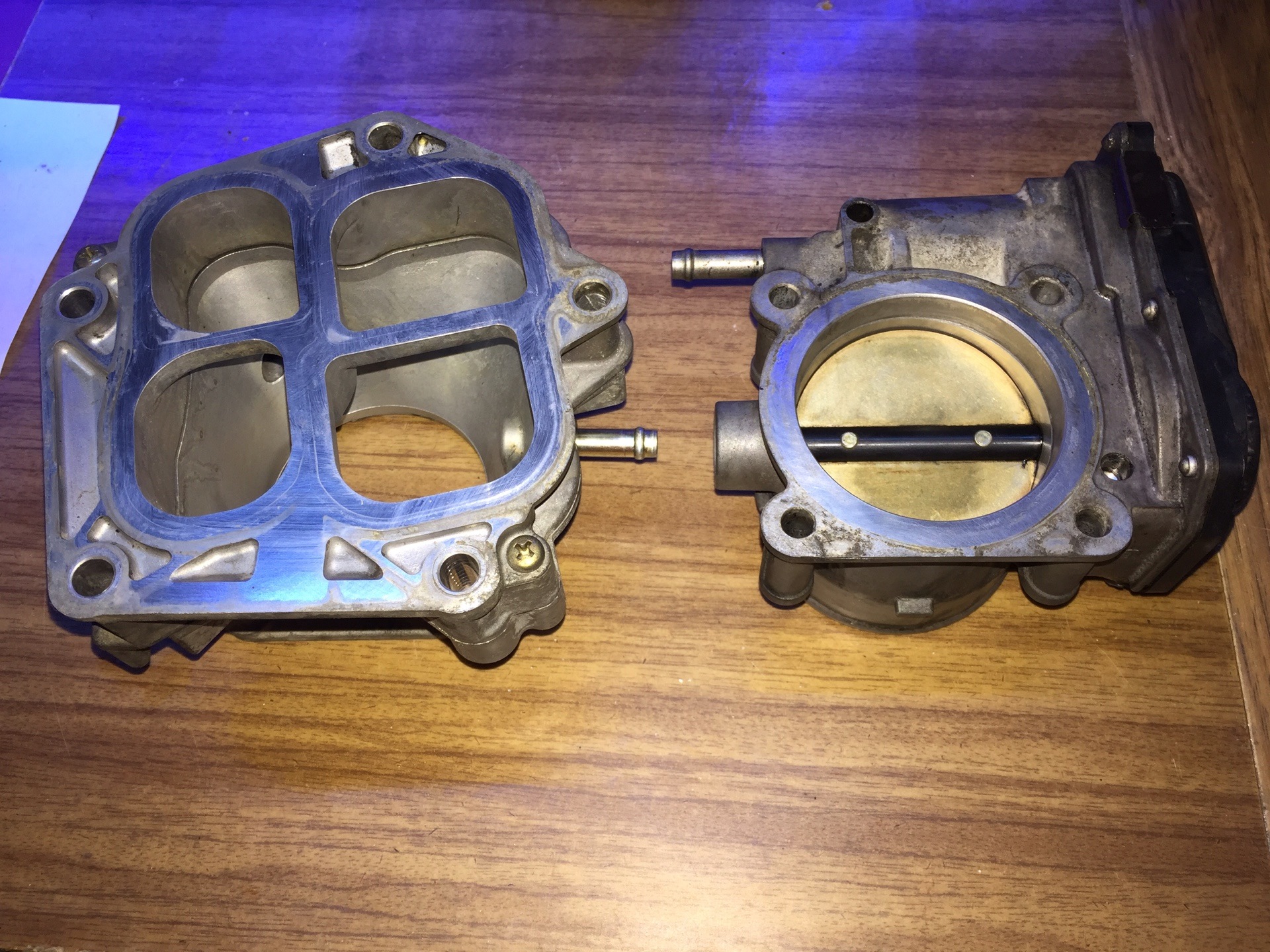 Замена прокладки дальней клапанной крышки — Lexus RX (2G), 3,3 л, 2004 ...