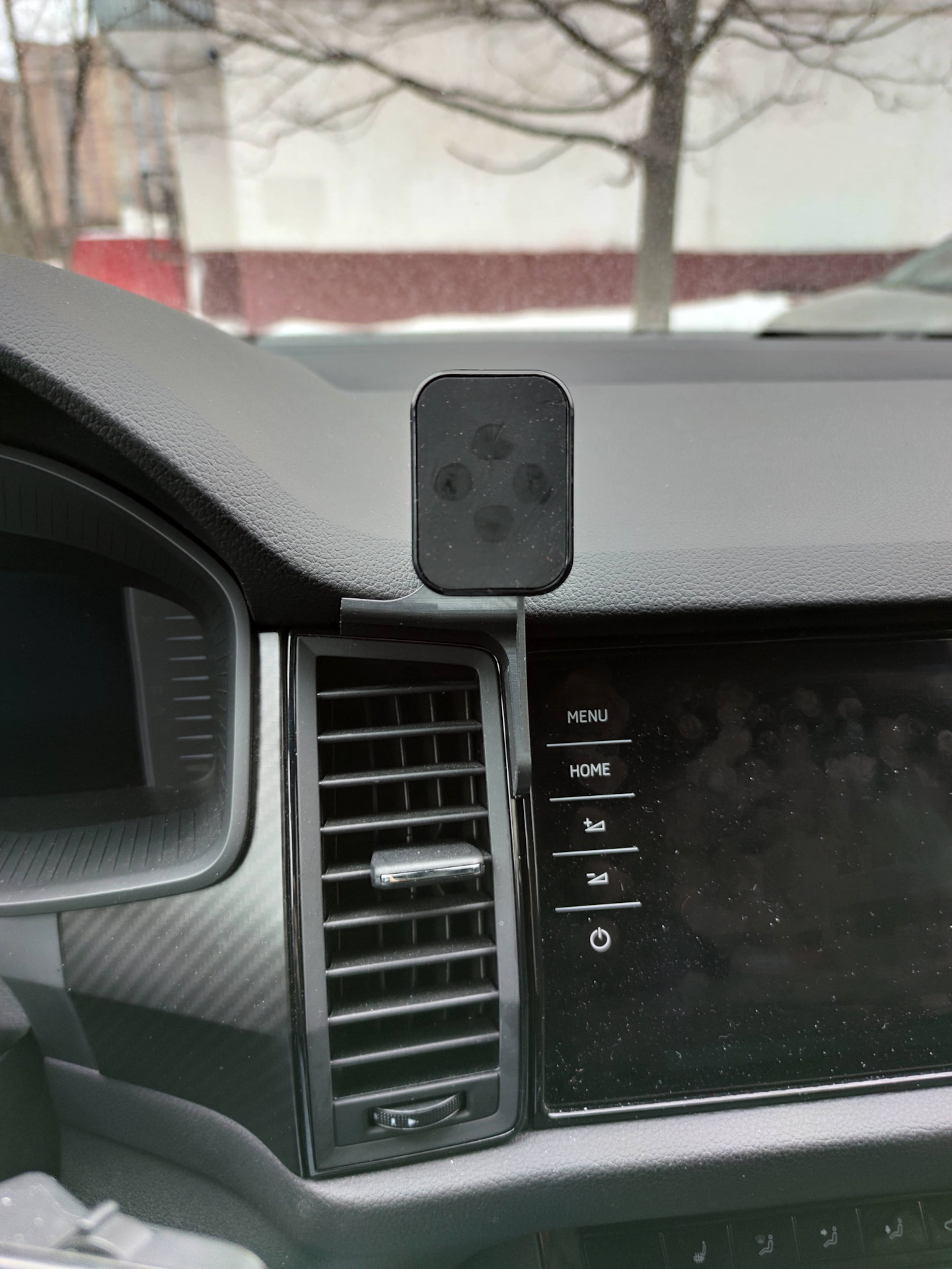 Подготовка к ТО, и крепление под телефон. — Skoda Kodiaq RS, 2 л, 2019 ...