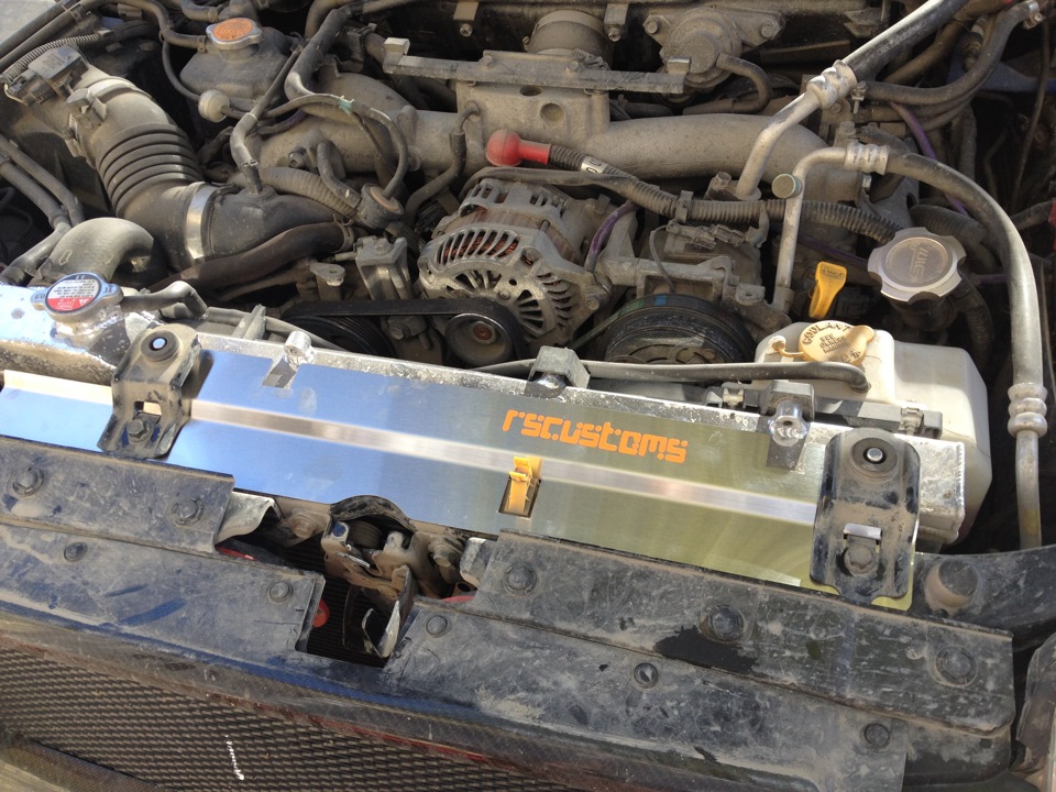 Накладка радиатора — Subaru Forester (SG), 2,5 л, 2006 года | другое ...