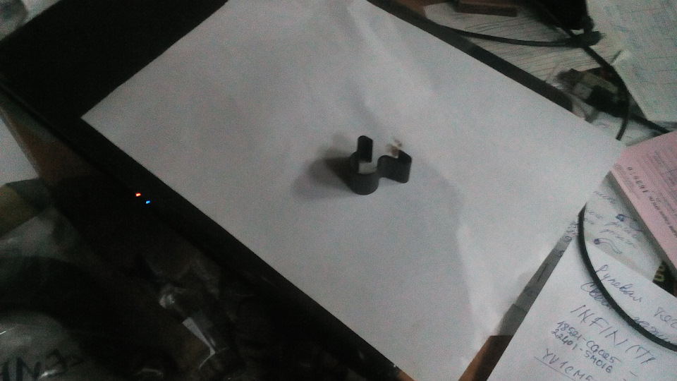 Кронштейн крепления тормозного троса — Volvo XC90 (1G), 2,5 л, 2007 ...