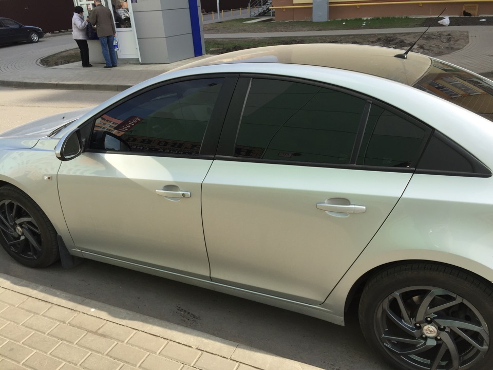 "День черной пленки"))) — Chevrolet Cruze (1G), 1,6 л, 2010 года ...