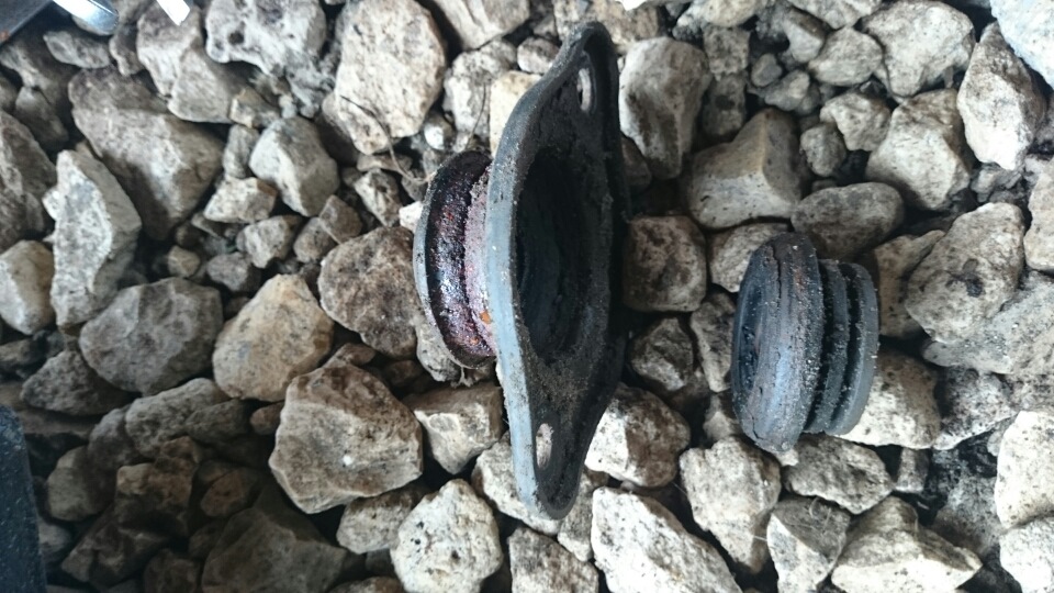 Стук задней подвески — Chevrolet Aveo 5-door (1G), 1,4 л, 2010 года ...