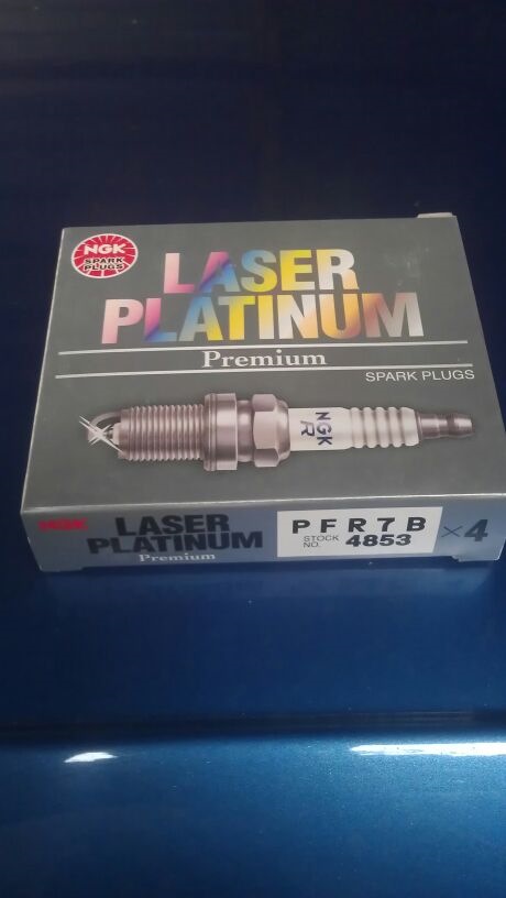 Новенькие свечи. — BMW 5 series (E34), 3,2 л, 1995 года | запчасти | DRIVE2