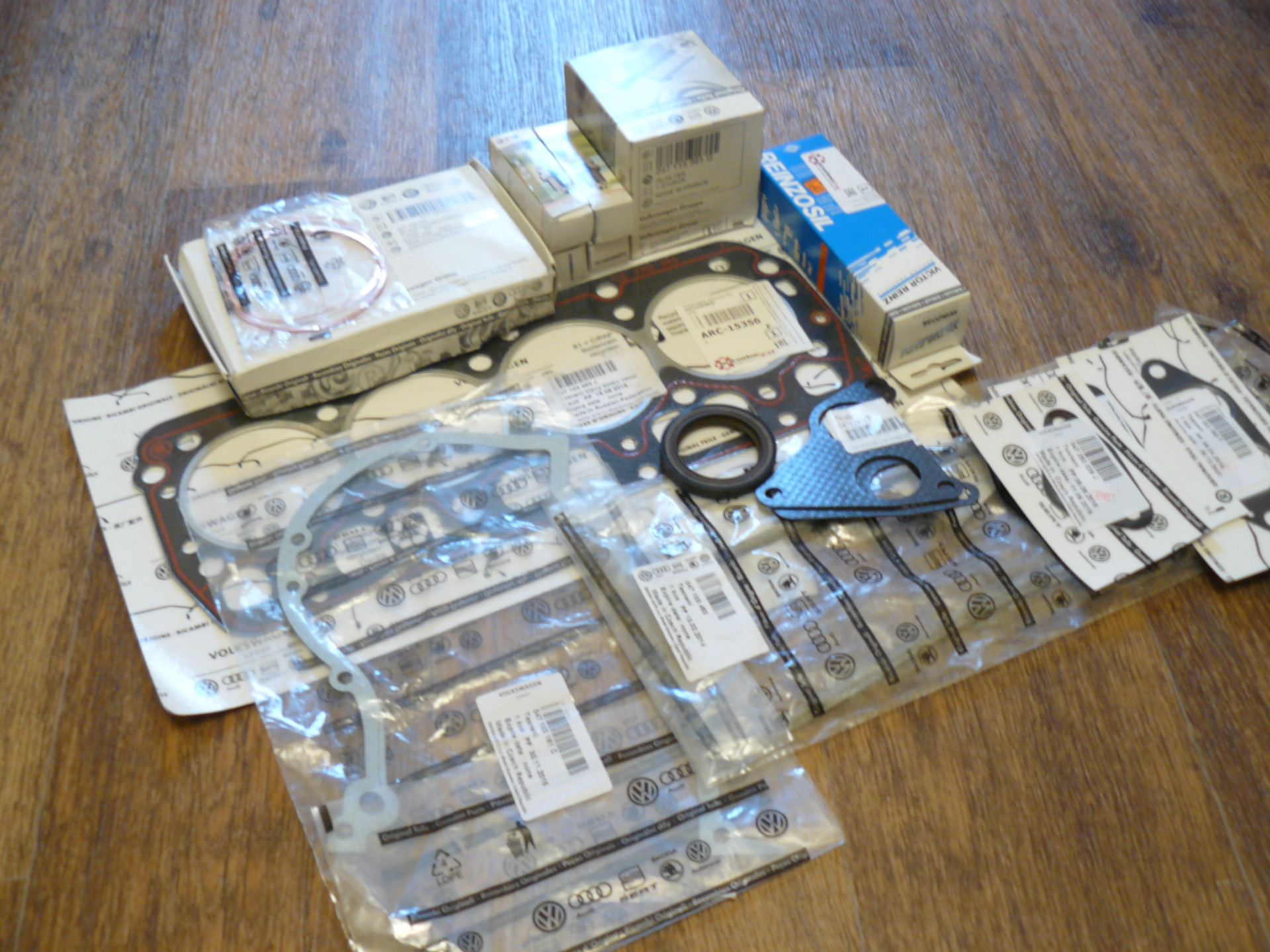 Замена прокладки ГБЦ и цепи ГРМ — Skoda Fabia Mk1, 1,4 л, 2001 года ...