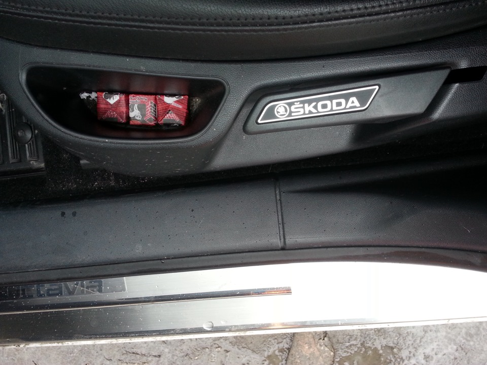 посылочки — Skoda Octavia A5 Mk2, 1,8 л, 2012 года | аксессуары | DRIVE2