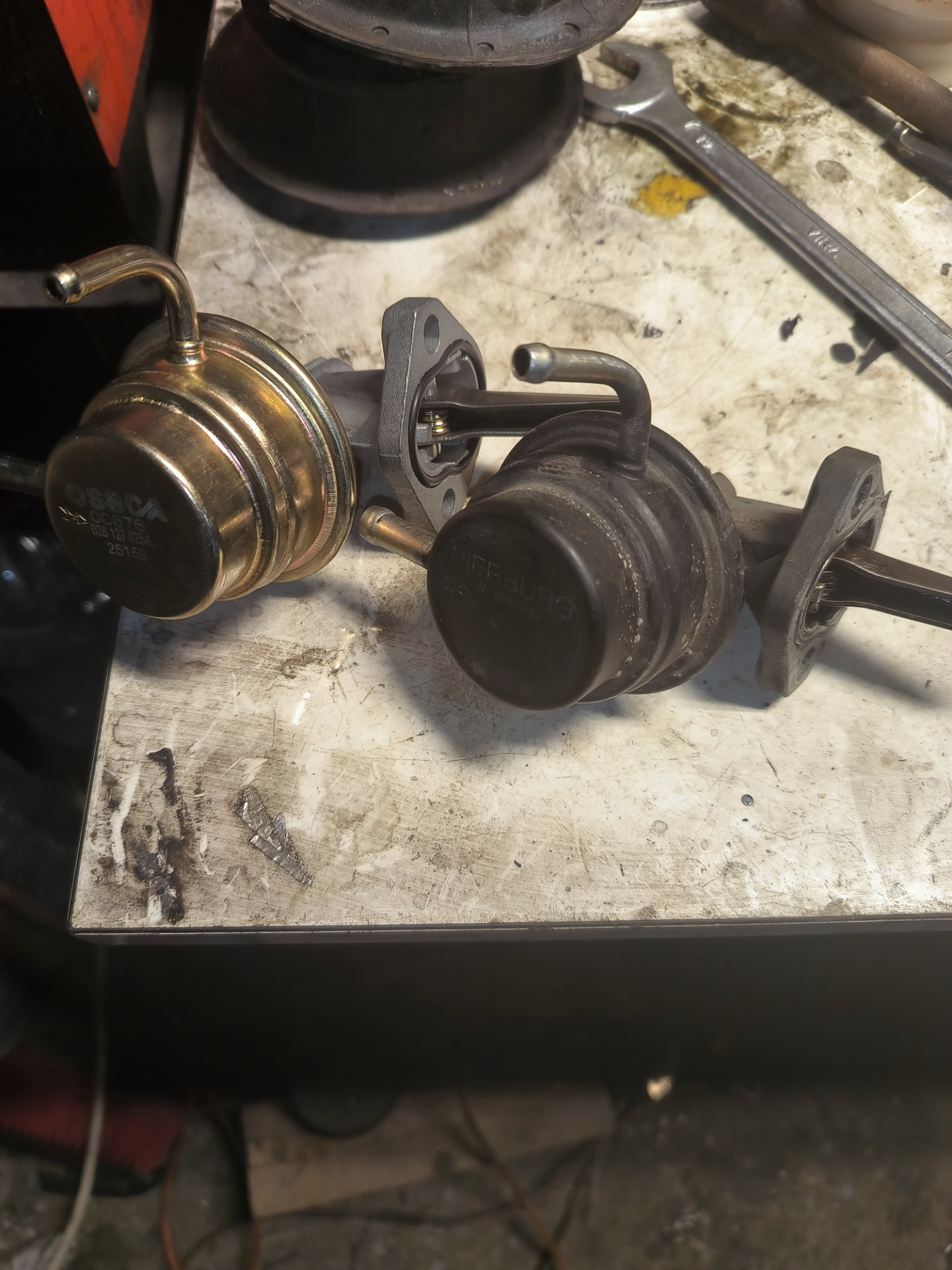 9 января 2024 замена бензонасоса — Volkswagen Golf Mk2, 1,6 л, 1988 ...