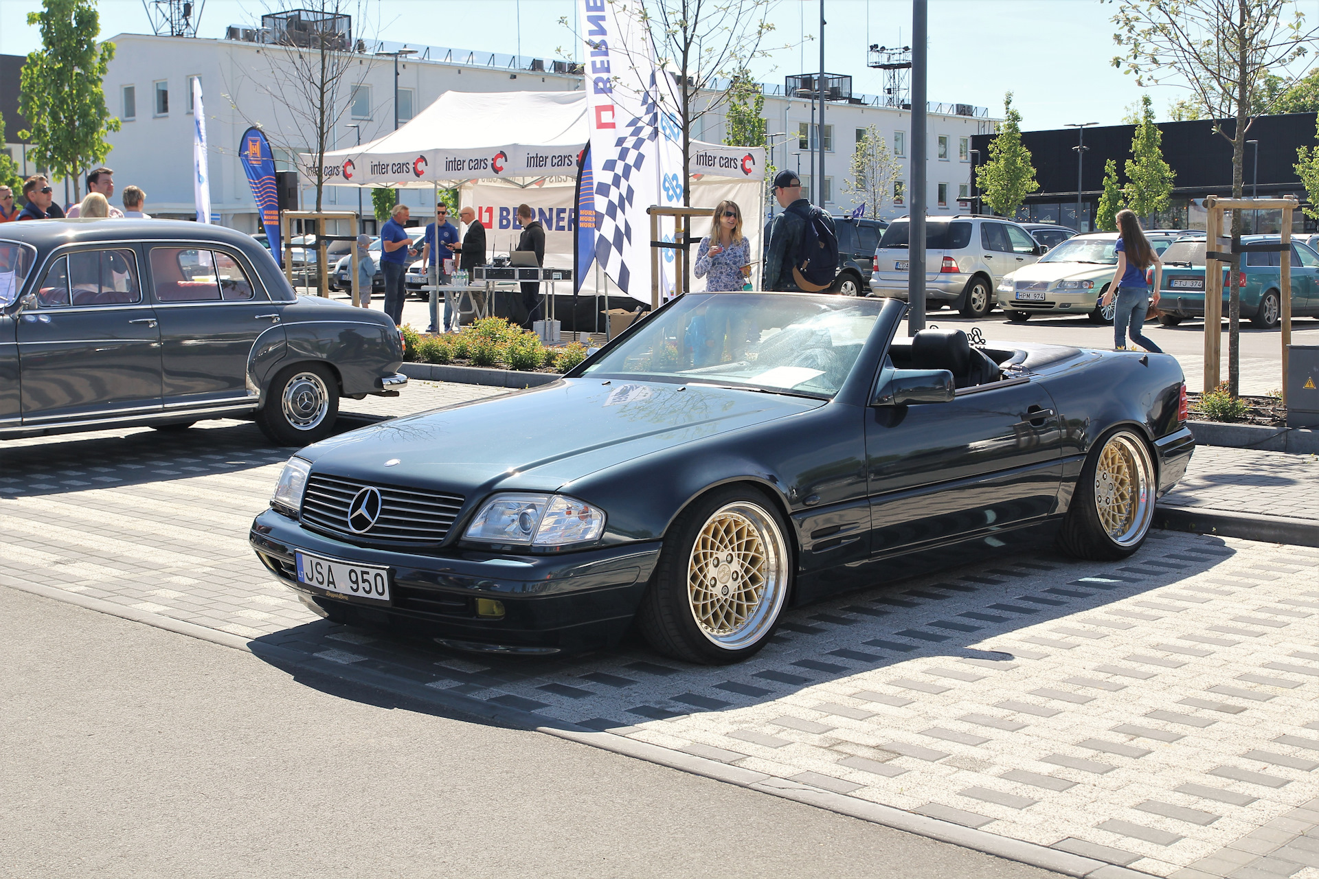 Первый Show-Off/Открытие сезона с Mercedec-Benz клубом в Вильнюсе ...