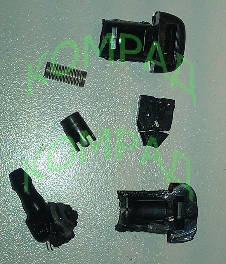 Чистим обратный клапан в форсунках омывателя лобового — KIA Cerato (2G ...