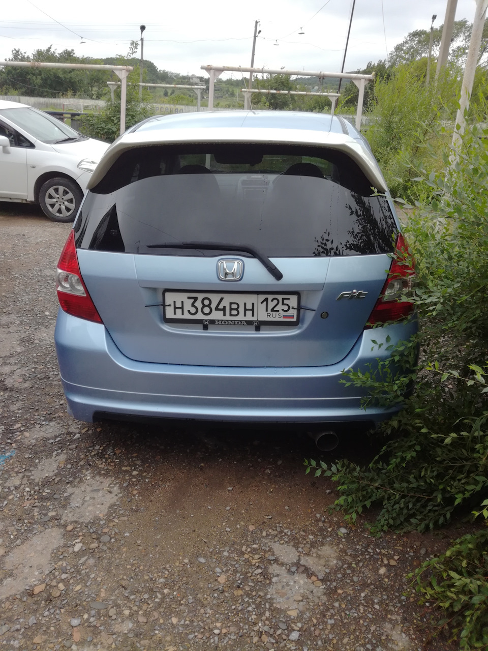 +1 с хвостом к верху:) — Honda Fit (1G), 1,3 л, 2001 года | просто так | DRIVE2