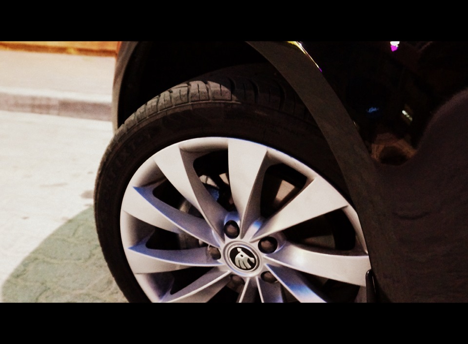 Photoooo — Skoda Octavia A7 Mk3, 1,2 л, 2013 года | фотография | DRIVE2