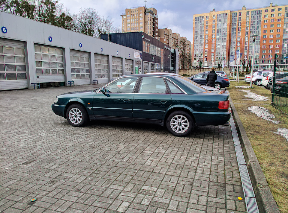 Leather Care 31375176 — больше кожи! — Volvo V70 III, 2,5 л, 2008 года ...