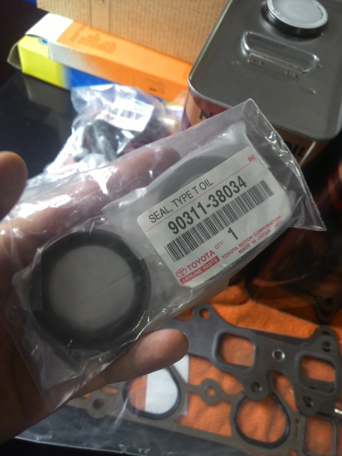 9031138034 Сальник распредвала OEM TOYOTA LEXUS | Запчасти на DRIVE2
