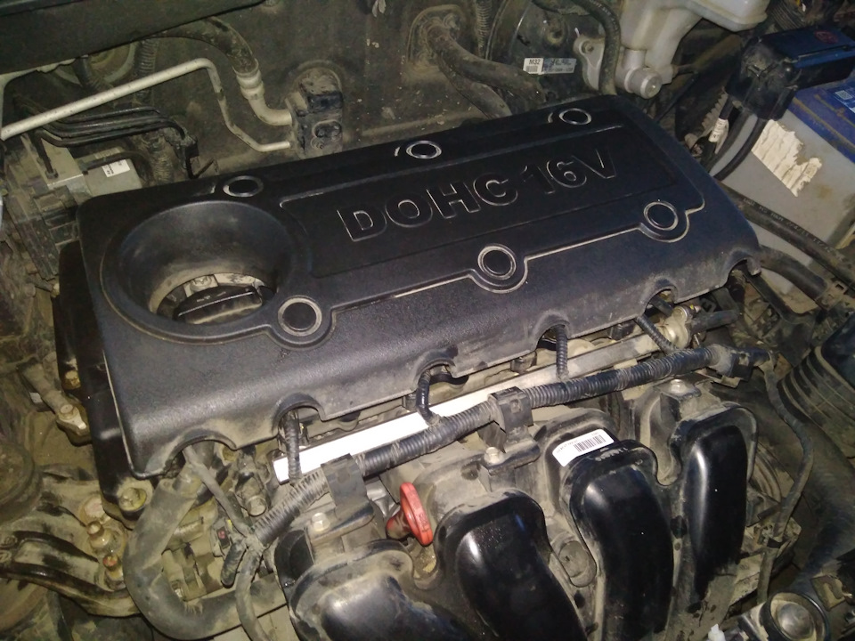 Стучит мотор Hyundai ix35 2011 года. Ставим новый короткоходник ...