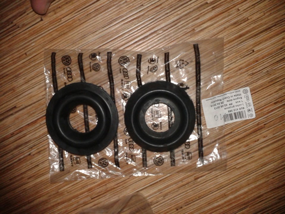 Приехали запчасти (2я партия) — Skoda Felicia, 1,3 л, 1997 года ...