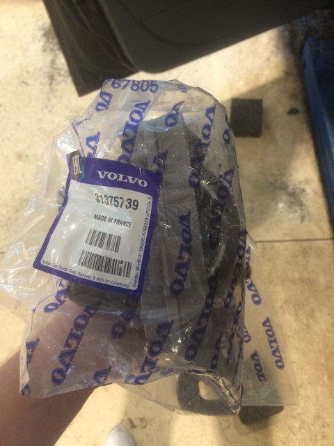 31375739 Гидропора двигателя Volvo | Запчасти на DRIVE2