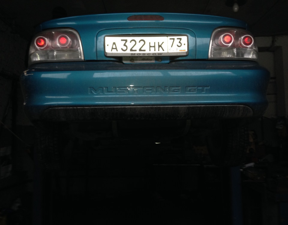 TRANSMISSION MOUNT & U-JOINTS — Ford Mustang (4G), 5 л, 1994 года ...