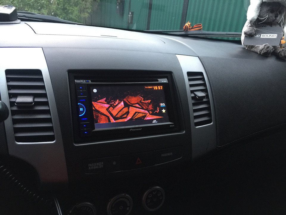Pioner AVH-160DVD — Mitsubishi Outlander XL, 3 л, 2008 года | автозвук ...