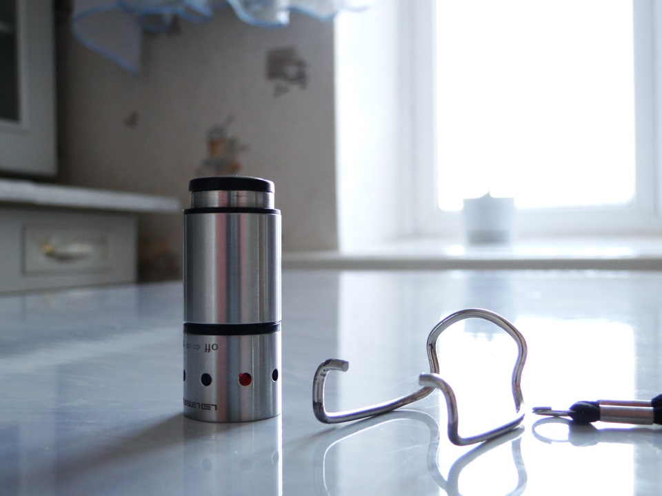 Карабинчик для Led Lenser 7575 — Skoda Fabia Sedan, 1,4 л, 2002 года ...