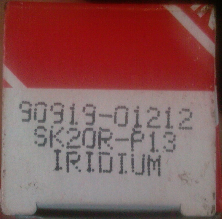 Свечи — Toyota Avensis I, 1,8 л, 1999 года | плановое ТО | DRIVE2