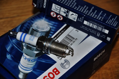 0242235776 Свеча зажигания BOSCH | Запчасти на DRIVE2