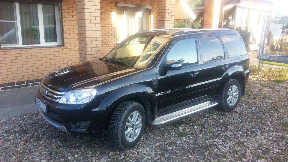 Ford Escape (2G) 2.3 бензиновый 2008 | на DRIVE2
