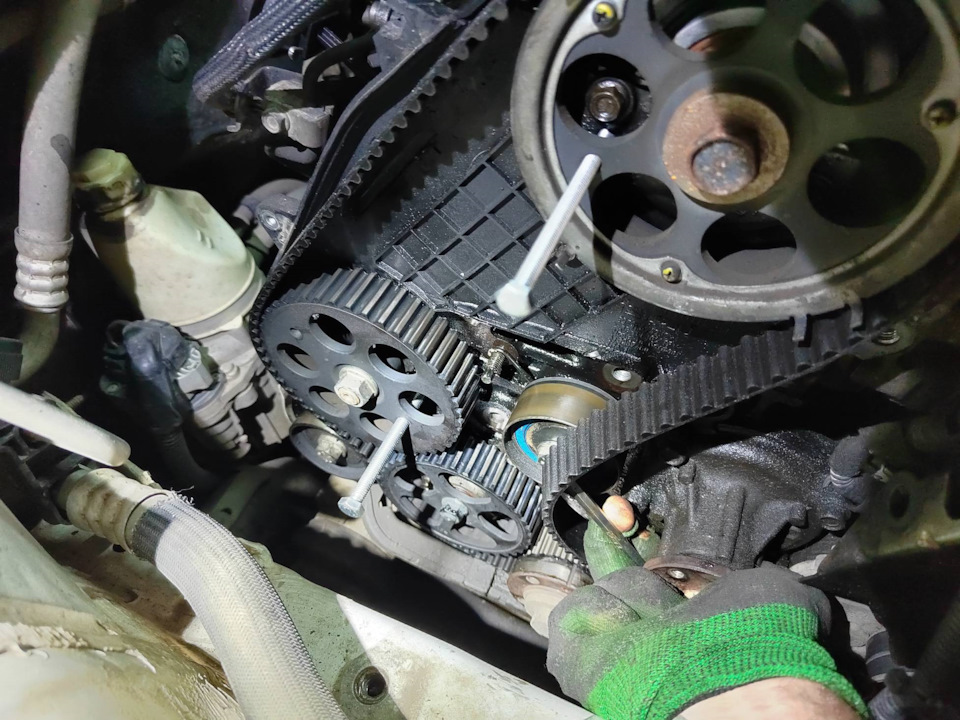 Замена ГРМ — Opel Astra H, 1,7 л, 2010 года | запчасти | DRIVE2