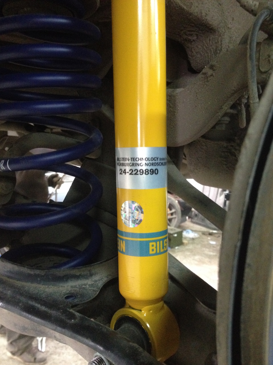 24229890 Спортивный амортизатор задний серии B6 sport BILSTEIN ...