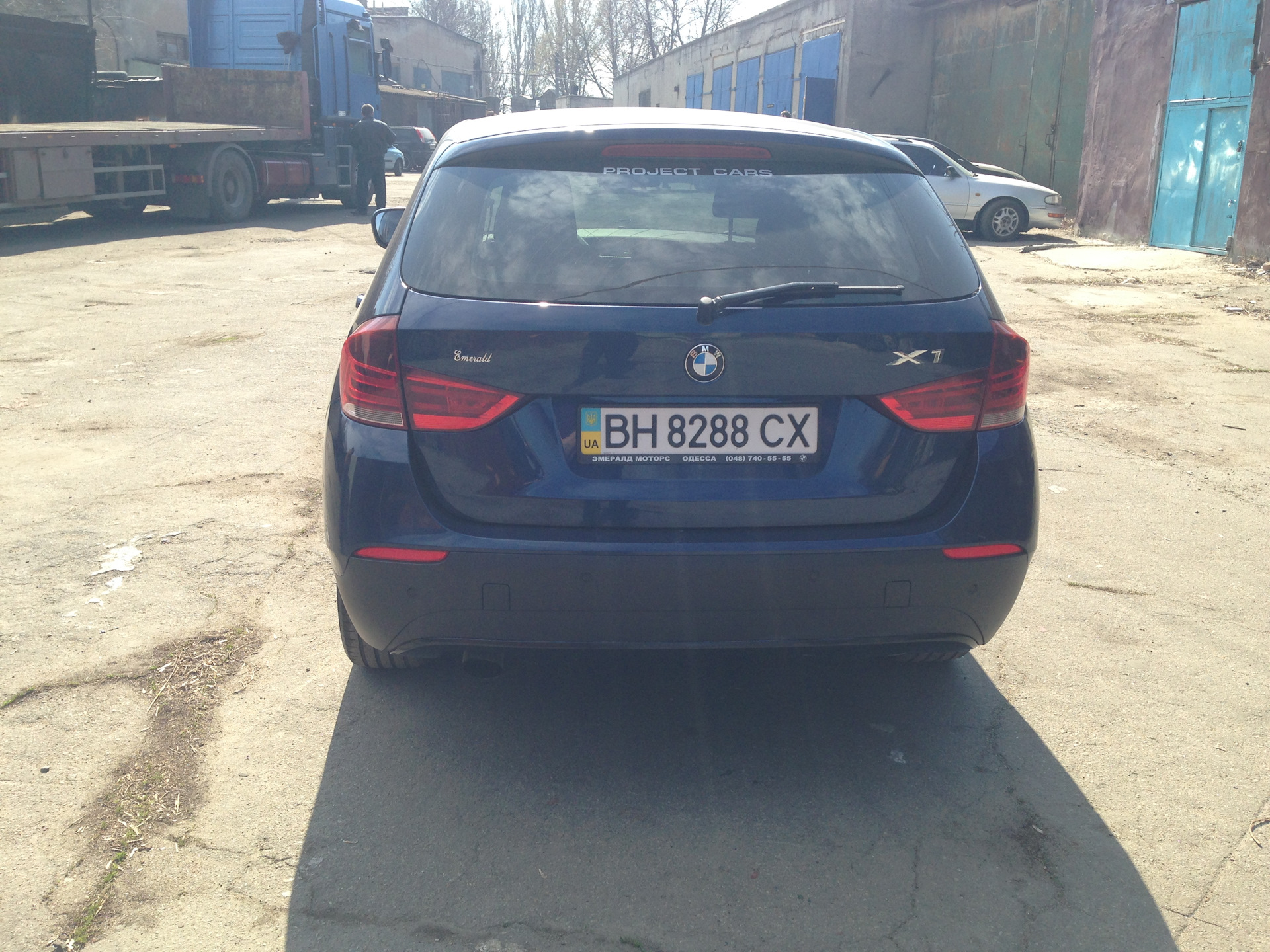 Покраска губы — BMW X1 (E84), 2 л, 2009 года | тюнинг | DRIVE2