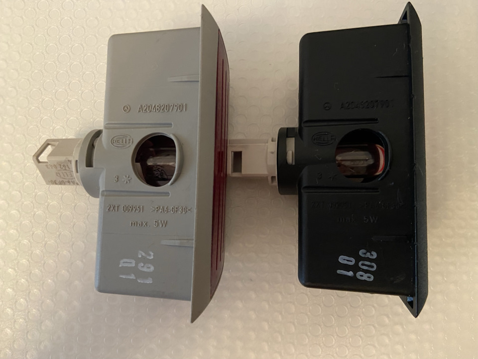 A2048207901 Плафон освещения в дверь (в сборе) Mercedes | Запчасти на ...