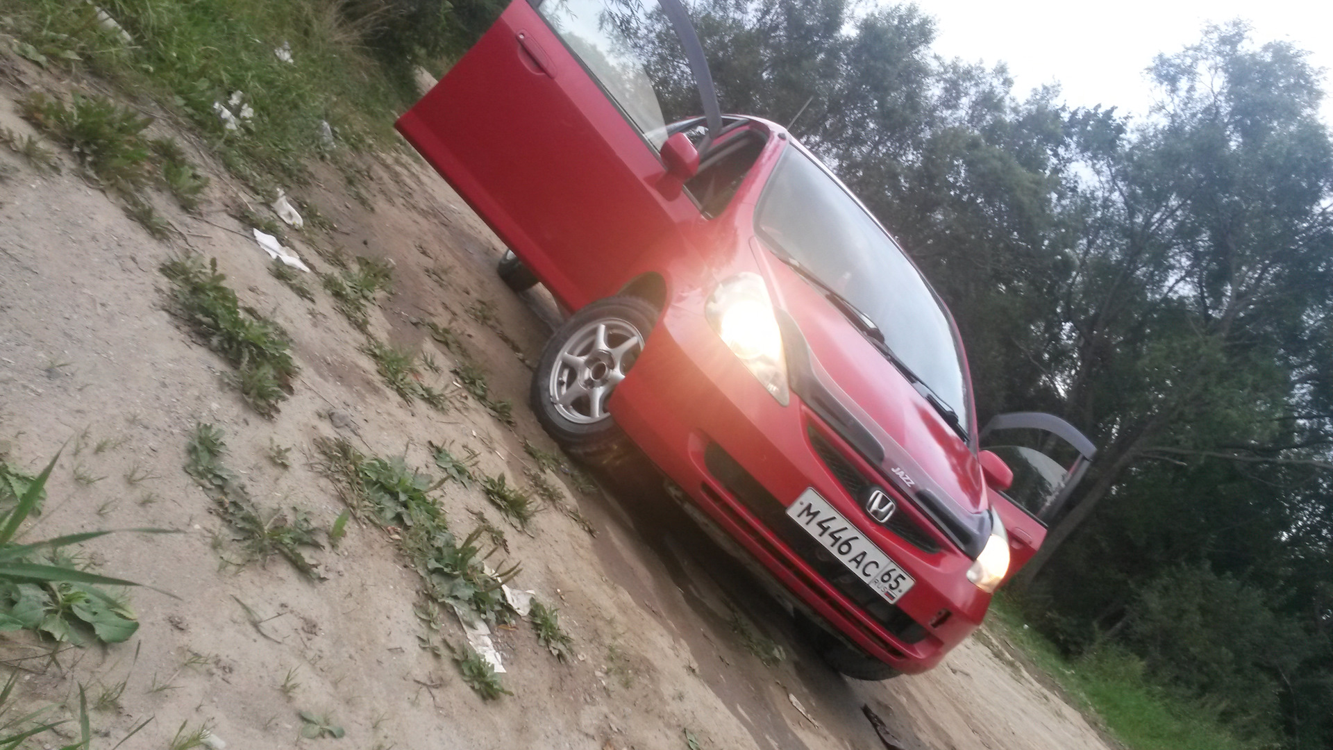 Honda Fit (1G) 1.3 бензиновый 2002 | "red_devil" на DRIVE2