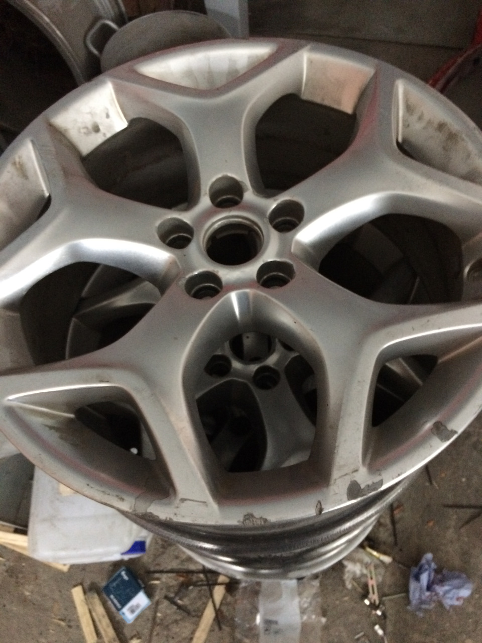 Красим диски — Ford Focus ST II, 2,5 л, 2008 года | своими руками | DRIVE2
