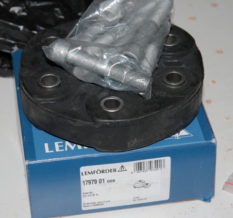 A2104100615 FLEX JOINT D Mercedes | Запчасти на DRIVE2