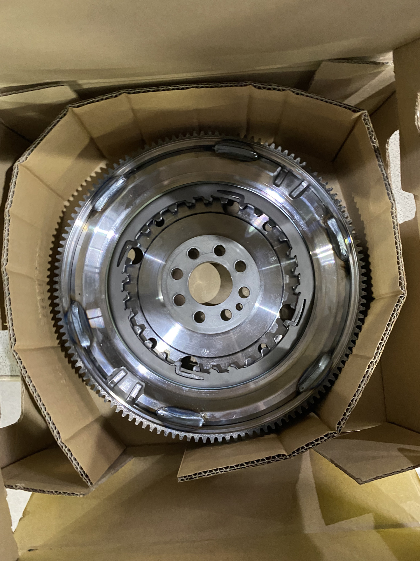 Замена сцепления и маховика/1.8 DSG — Skoda Octavia A7 Mk3, 1,8 л, 2014 ...