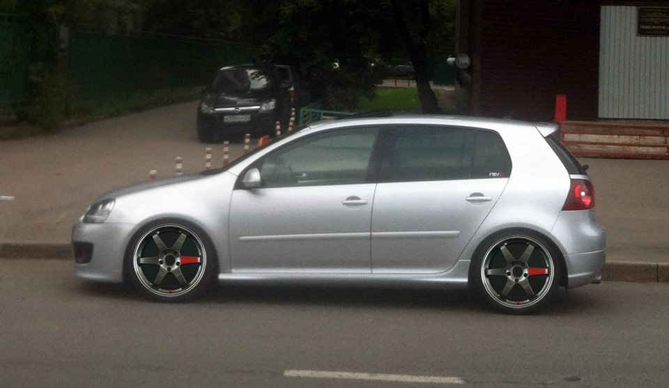 AMG, RAYS, XXR — Volkswagen Golf GTI Mk5, 2 л, 2007 года | колёсные ...