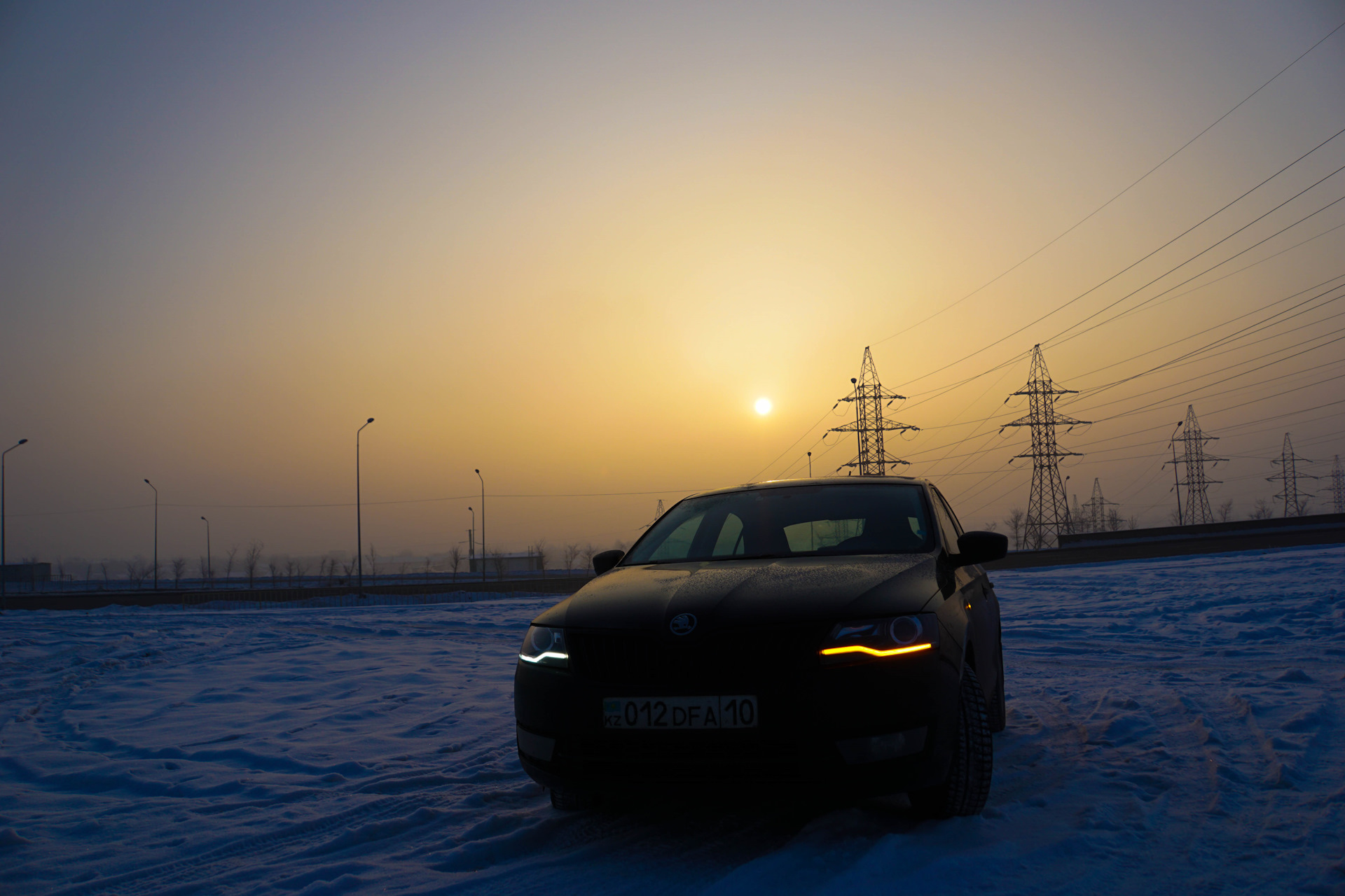 Биксеноновые фары… а еще капот, крыло и бампер — Skoda Rapid (1G), 1,4 ...