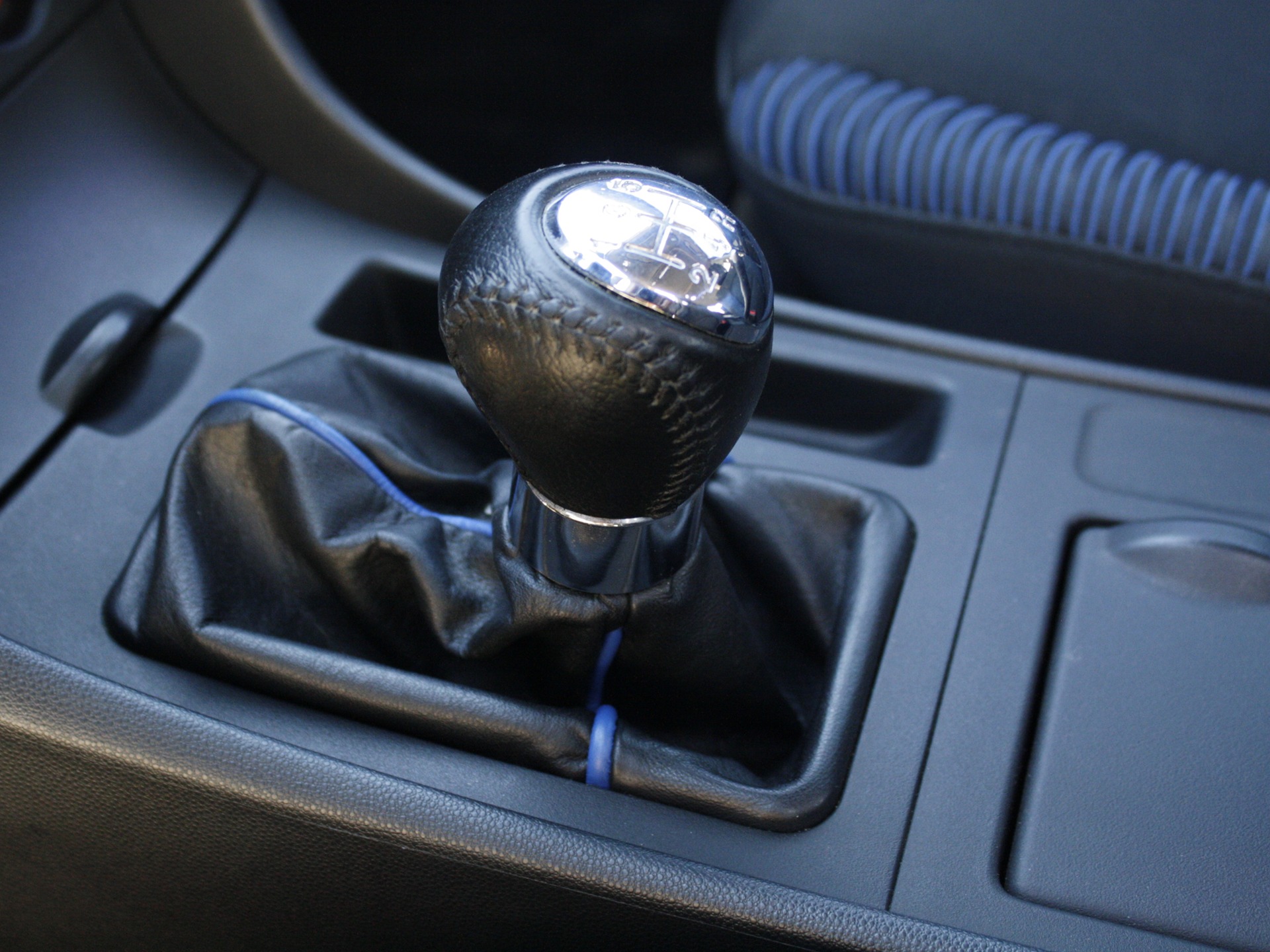 TWM Short Shifter new foto — Mazda 3 (1G) BK, 2 л, 2004 года | тюнинг ...