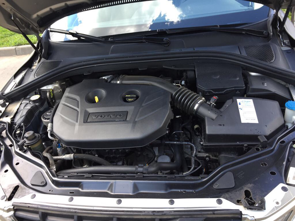 Помывка двигателя и замена фильтра — Volvo XC60 (1G), 2 л, 2011 года ...