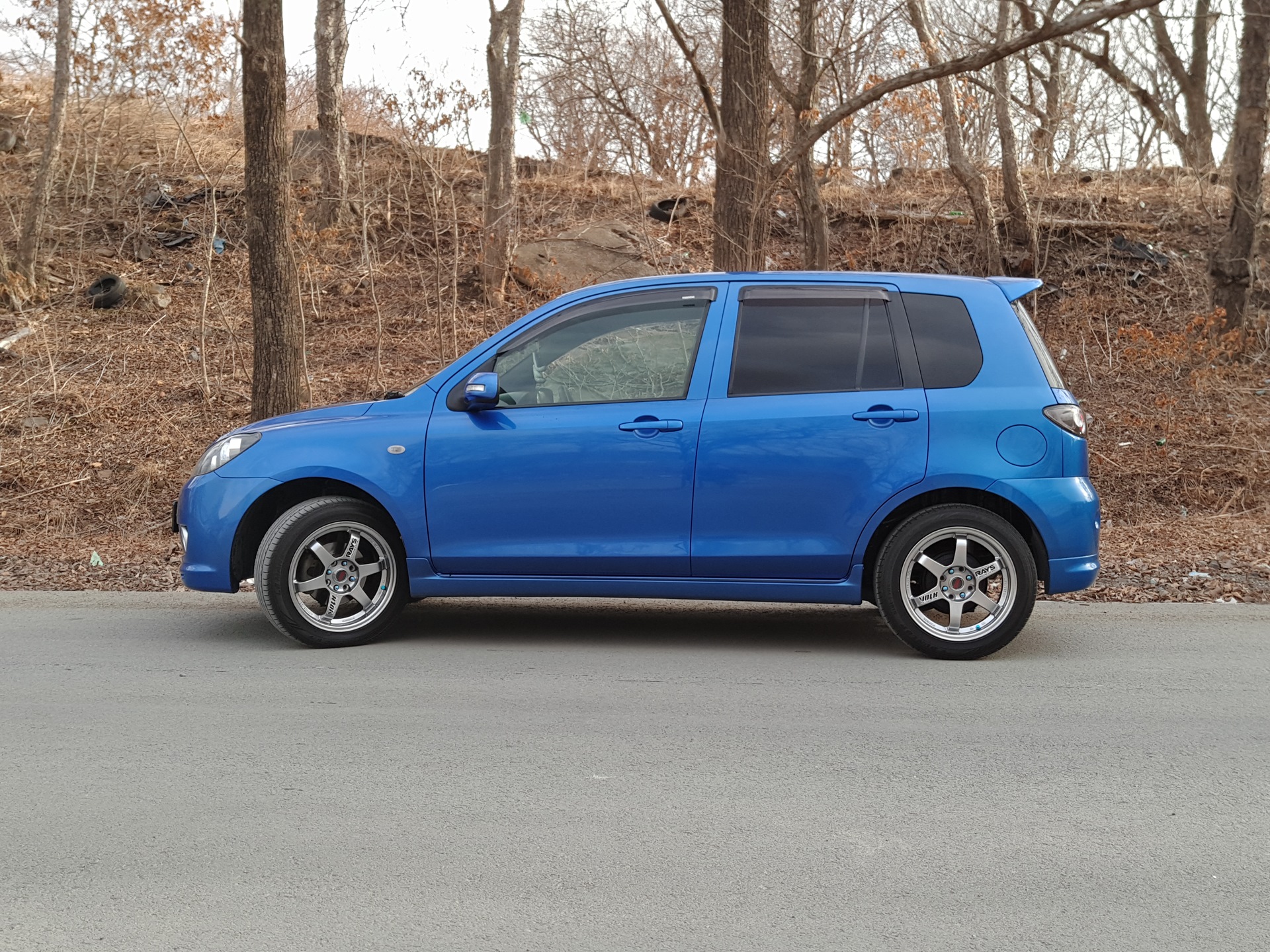 Переобулся в лето Rays реплика — Mazda Demio (2G), 1,5 л, 2006 года ...