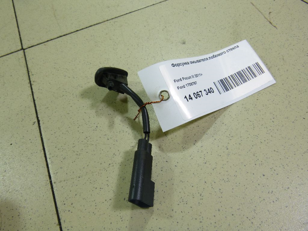 Веерные форсунки с подогревом — Ford Mondeo IV, 2,3 л, 2011 года ...