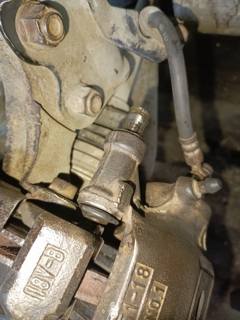 Замена колодок и Дисков Toyota sprinter — Toyota Sprinter (110), 1,5 л ...