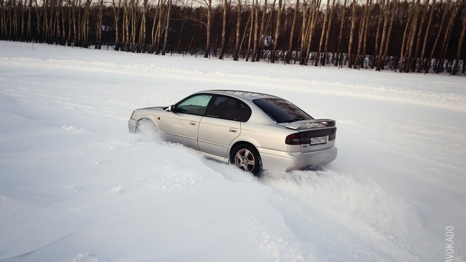 Ох как хорошо что жена не в курсе — Subaru B4 Be 2 л 2000 года