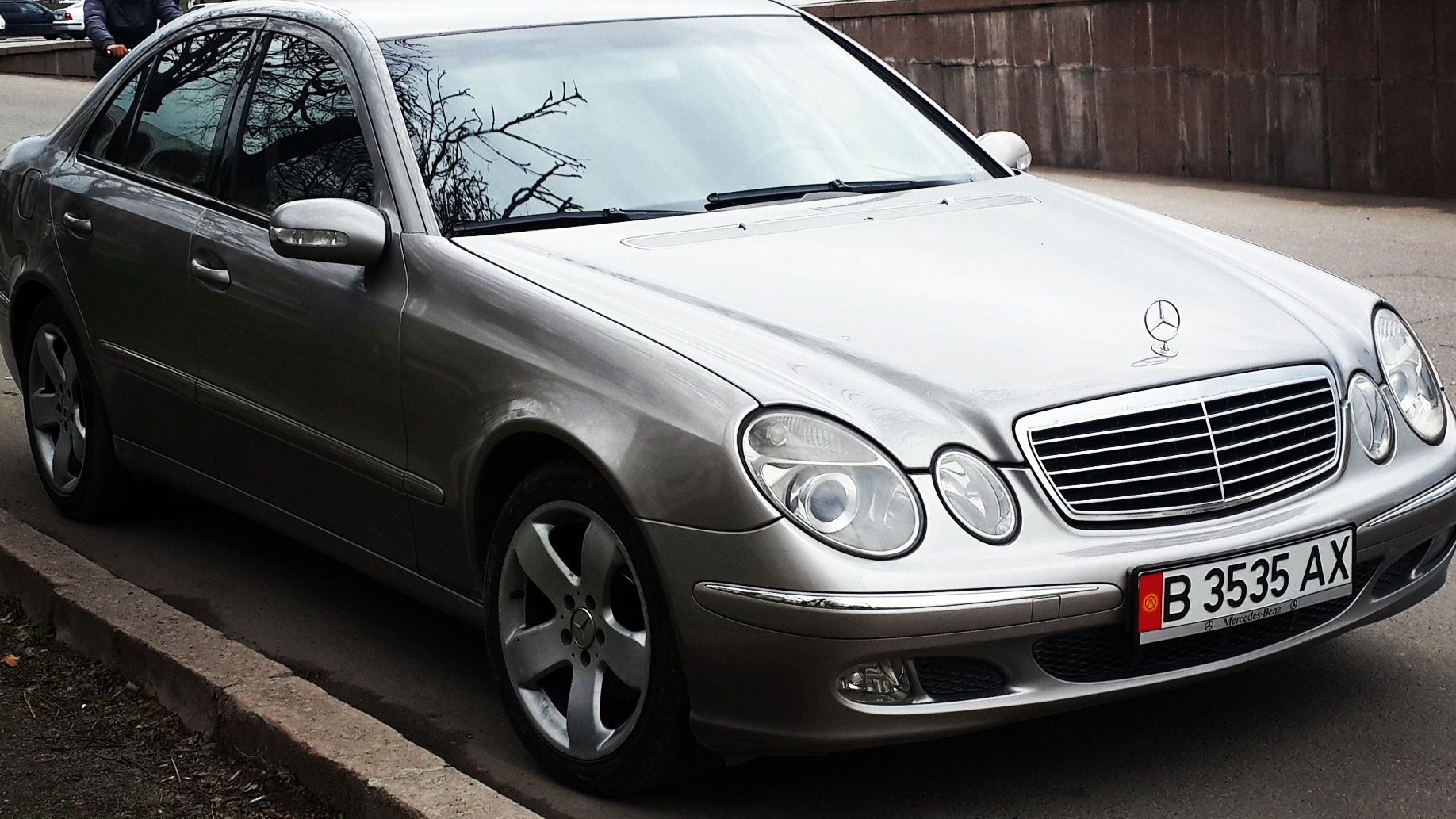 Mercedes-Benz E-Class (W211) 1.8 бензиновый 2003 | E200 kompressor на ...
