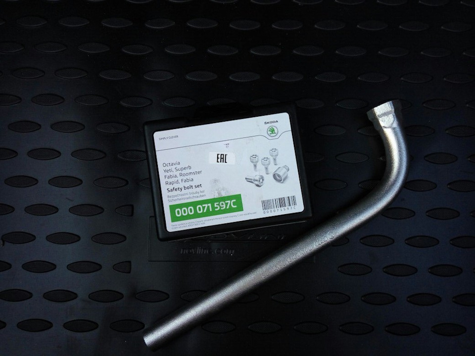 Оригинальные секретные болты на колеса ("Cекретки") на автомобили Шкода ...