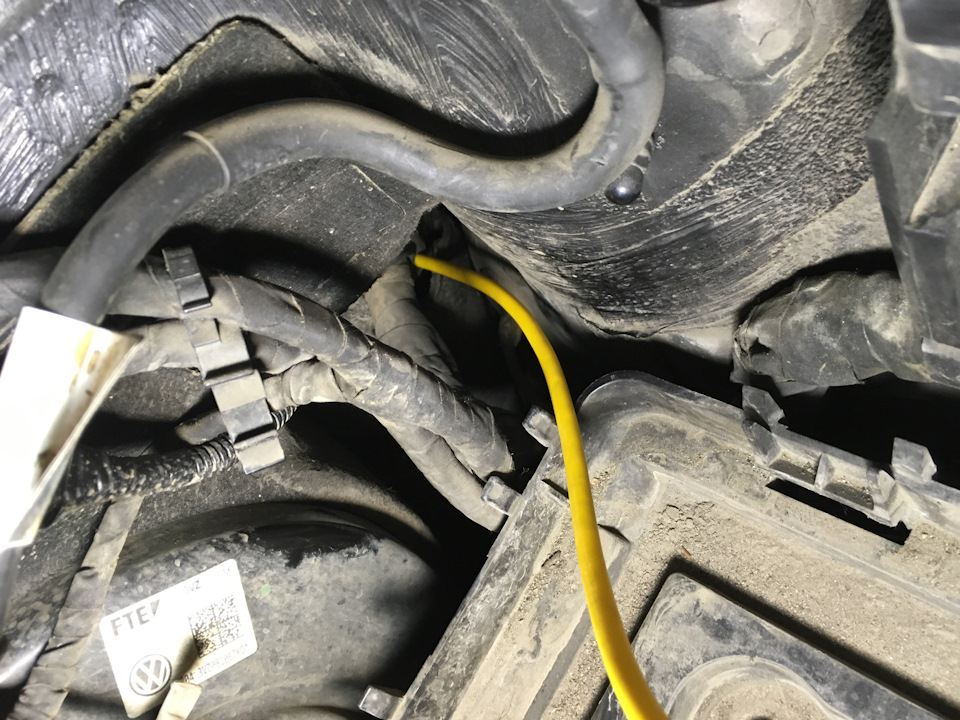 Проводка акустического провода и установка задних колонок — Volkswagen ...