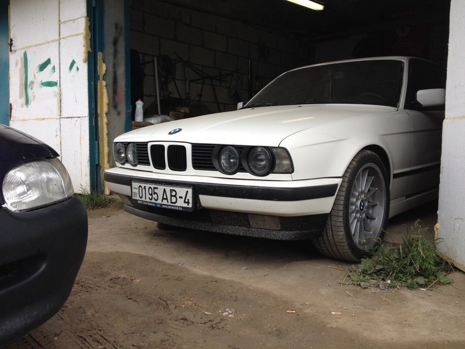 Передний M-tech. — BMW 5 series (E34), 2 л, 1991 года | другое | DRIVE2