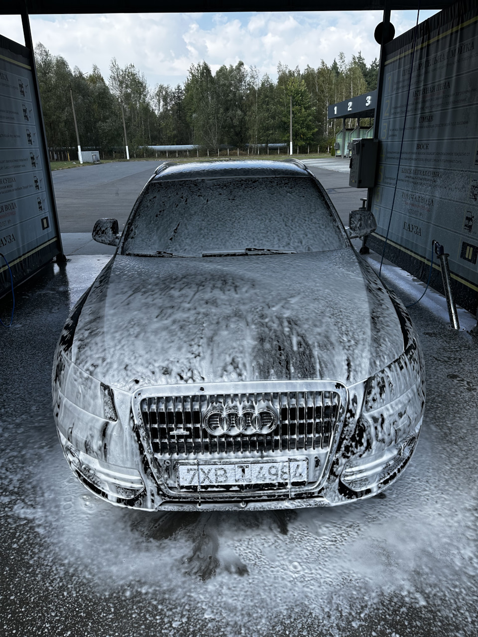 Первая мойка — Audi Q5 1g 2 л 2009 года мойка Drive2
