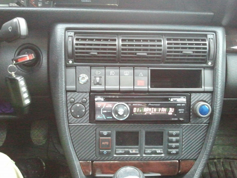 Кнопка запуска двигателя. — Audi A6 (C4), 2,6 л, 1995 года | другое ...