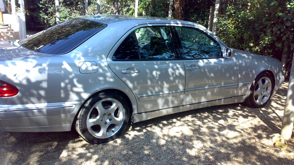 Mercedes-Benz E-class (W210) 2.7 дизельный 2000 | 270 CDI Avantgarde на ...