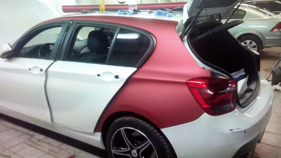 Изменение цвета — BMW 1 series (F20), 1,6 л, 2013 года | стайлинг | DRIVE2
