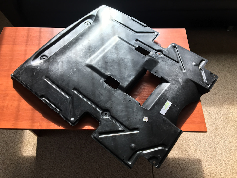 A1245241530 Обшивка MERCEDES | Запчасти на DRIVE2